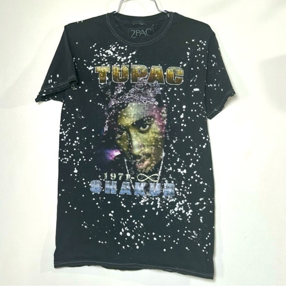 Tupac Shakur Infinity Black/White Splash Graphic Tee/… - Gem